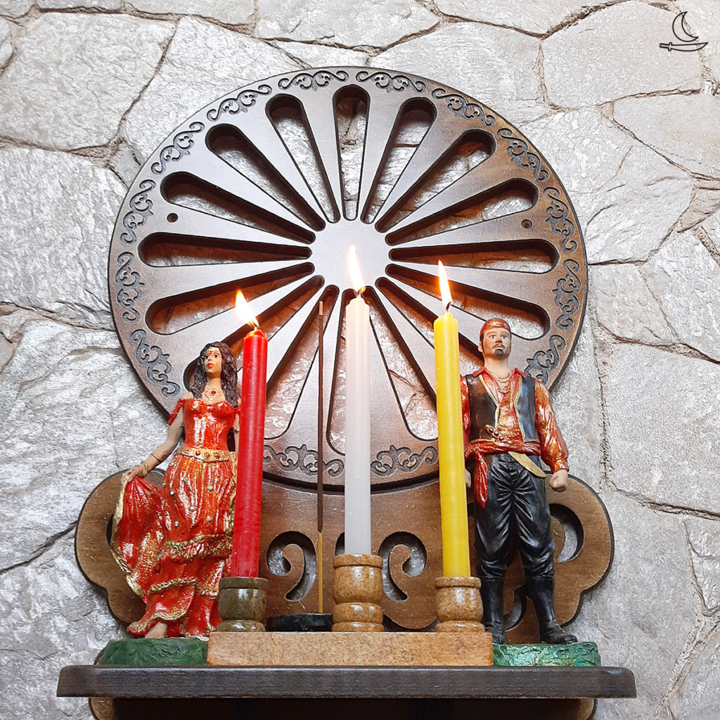 Altar Roda Cigana (grande) - Pátina - Ìlé de Artes